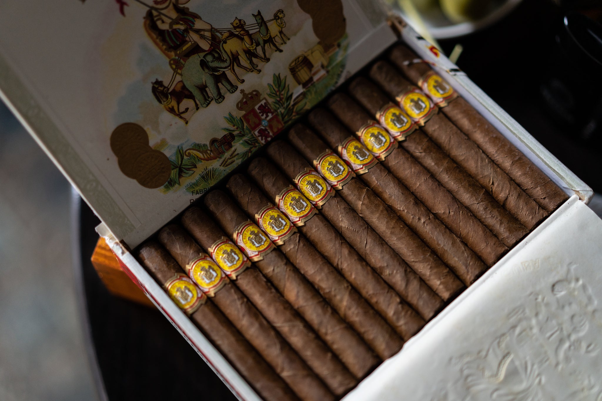 The Top Thin Cuban Cigars to Try – EGM Cigars